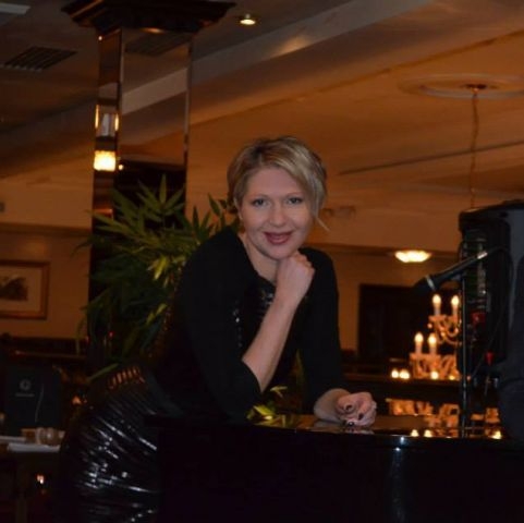 Public 24 Valcea Matrimoniale - Love Bird